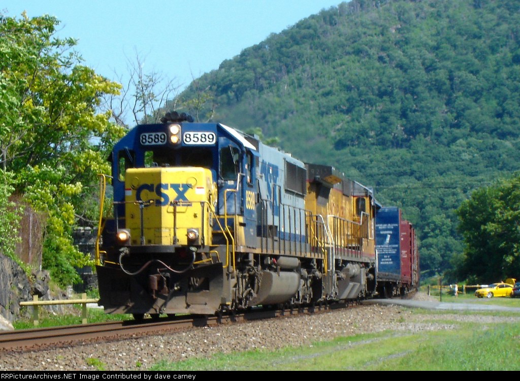 CSX 8589